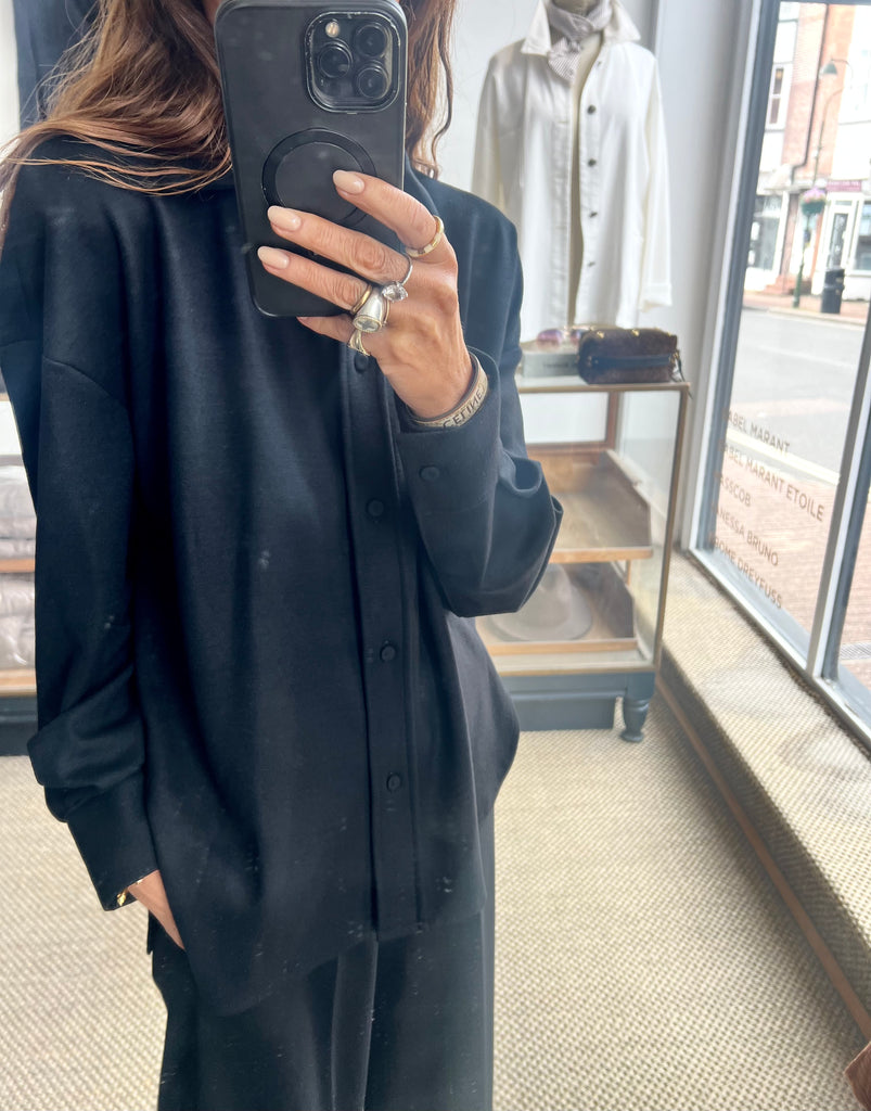 Harris Wharf Oversized Shirt Superfine Merino Black – Neilson Boutique